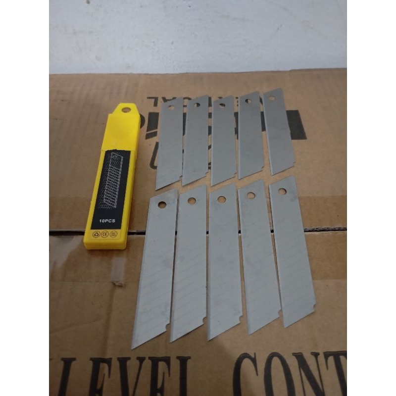 Jual isi pisau cutter 1 kotak isi 10 pcs | Shopee Indonesia
