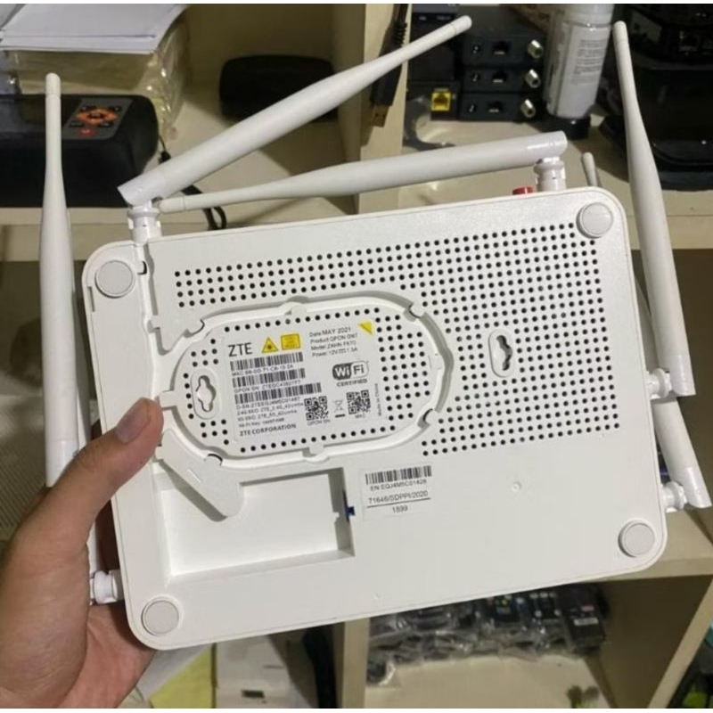 Jual ONT GPON ZTE ZXHN F670 PREMIUM 6 ANTENA | Shopee Indonesia