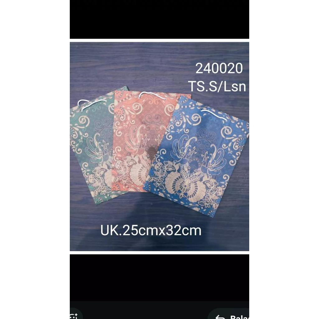 Jual PAPPER BAG MOTIF BATIK (12 PCS) | Shopee Indonesia