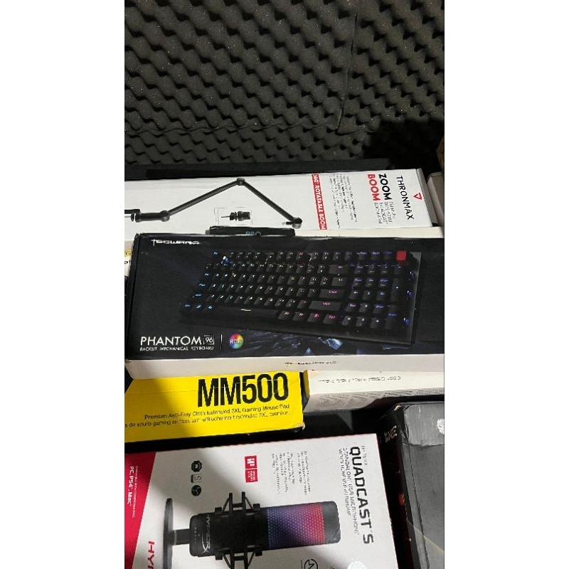 Jual TECWARE PHANTOM 96 RGB - HYBRID MECHANICAL GAMING KEYBOARD SECOND ...