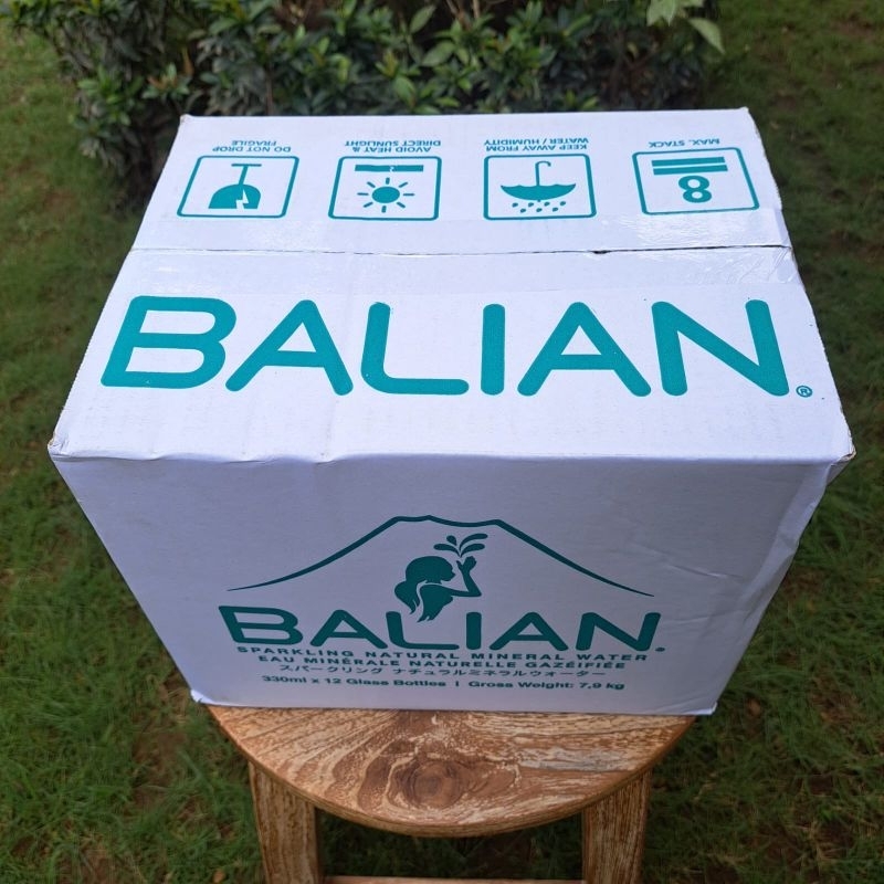 Jual BALIAN Air Mineral Sparkling 330ml - 12 Botol Kaca | Shopee Indonesia