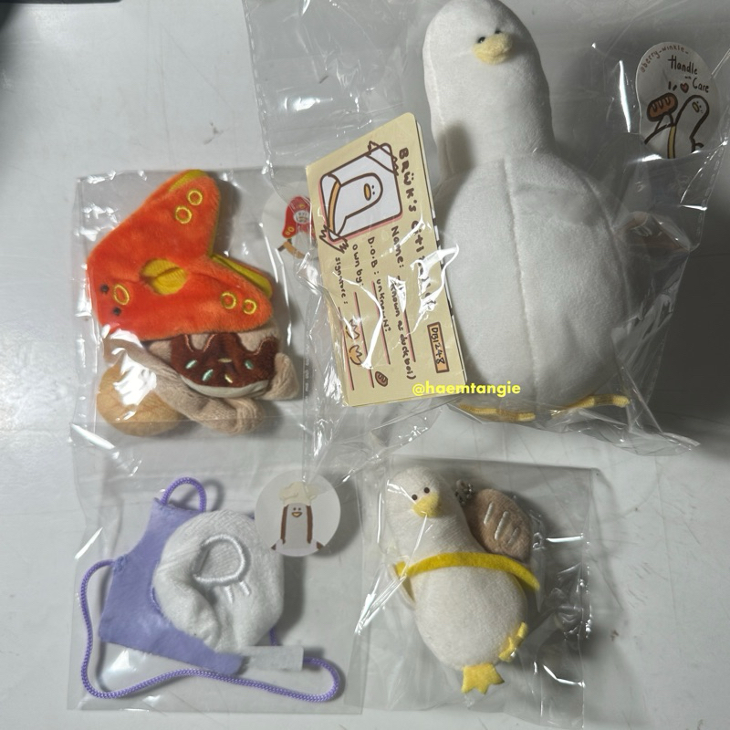 Jual ducky boi plush doll berry_winkle_ berry winkle keychain outfit ...
