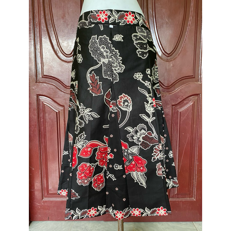 Jual Rok Batik 7/8 Lebar Model Pecah 8 Pakai Lapis Puring/Rok Batik ...