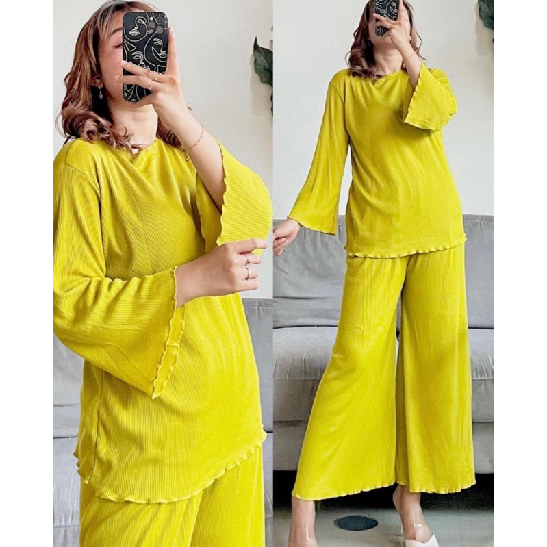 Jual ONE SET KNIT NECI RIB PREMIUM/SETCEL WANITA/SETELAN CEWEK | Shopee ...