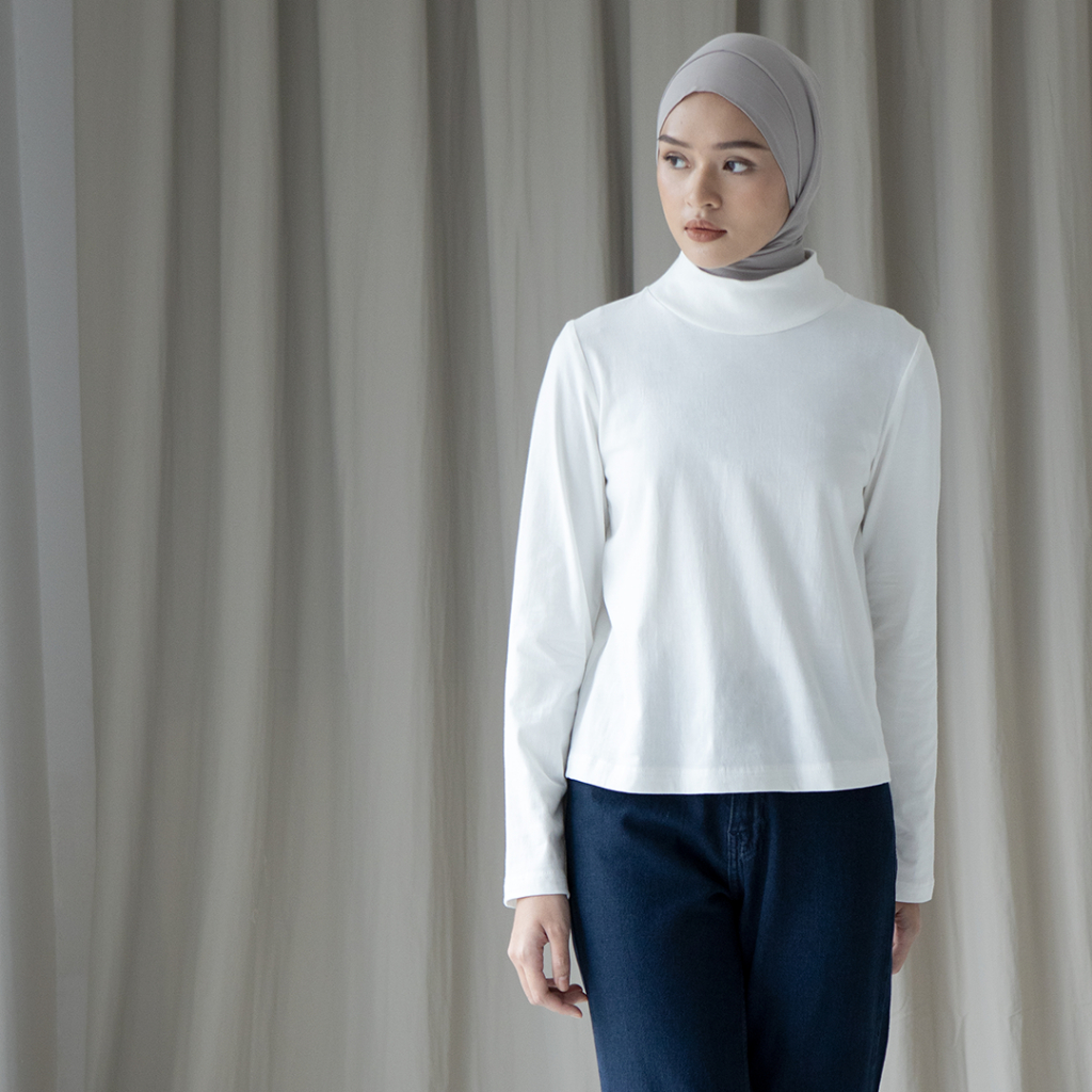 Jual Nararya by Aska Label - Kaos wanita atasan kaos wanita turtle neck lengan panjang | Shopee ...