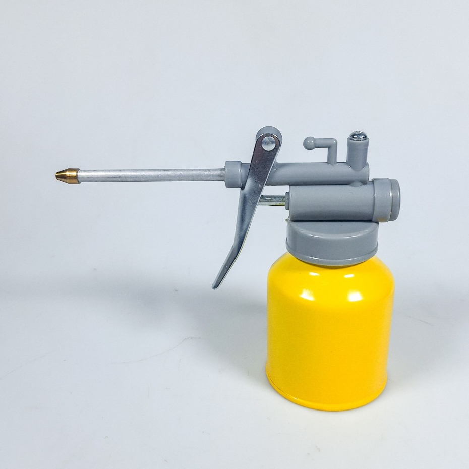 Jual Botol pompa semprot oli 250 ml oil can 250cc kaleng oli 250ml Alat ...