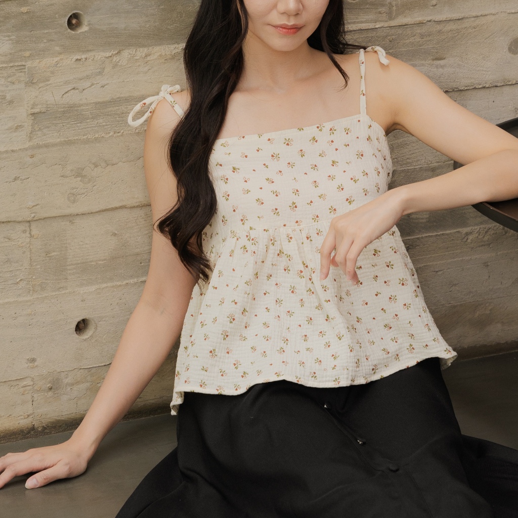 Jual (Eunji’s Vault) Alice Top Motif Bunga / Atasan Wanita Korean Style ...