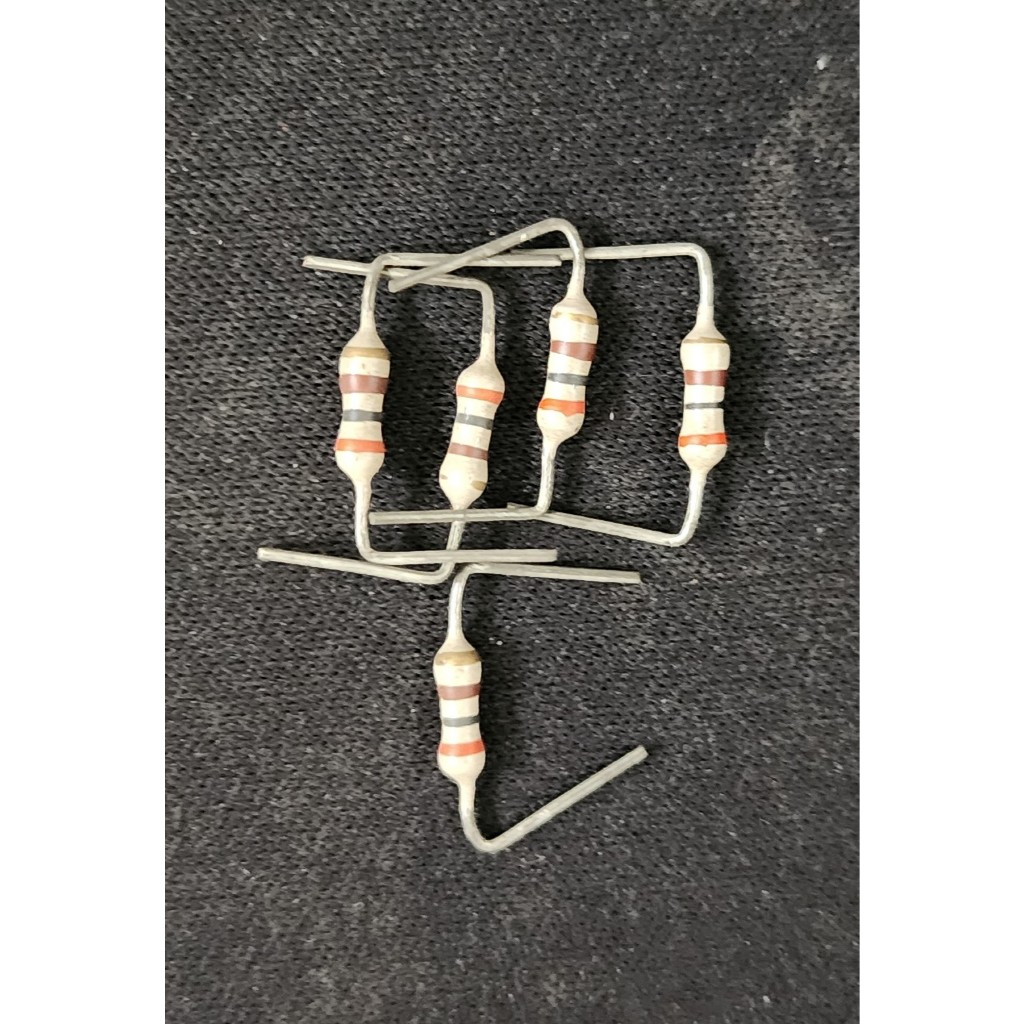 Jual Resistor 0.5W 300 Ohm 300Ohm 5% Oranye Hitam Coklat Emas - Harga ...