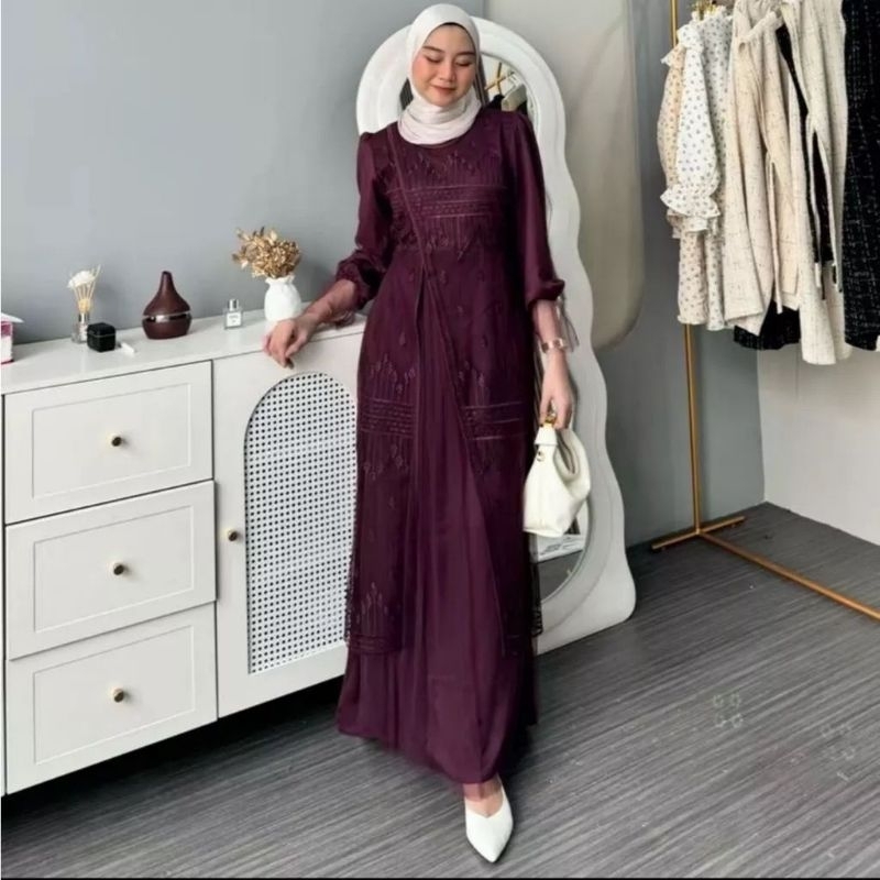 Jual Kinar Dress Silk Kombinasi Tile Garden Premium Warna Burgundy ...