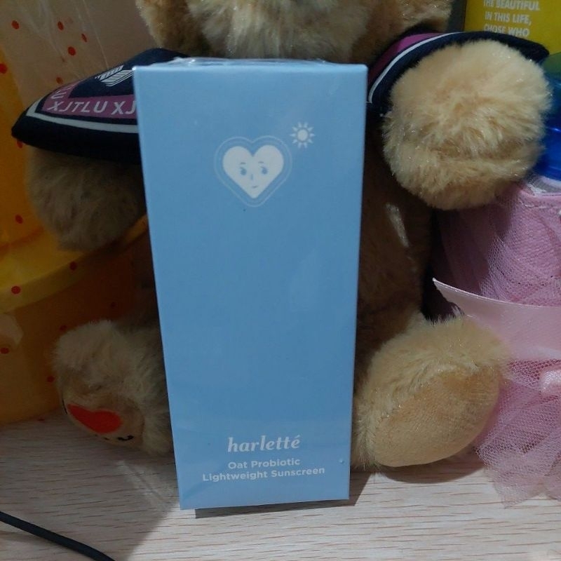 Jual HARLETTE OAT PROBIOTIC LIGHTWEIGHT SUNSCREEN 40GR | Shopee Indonesia