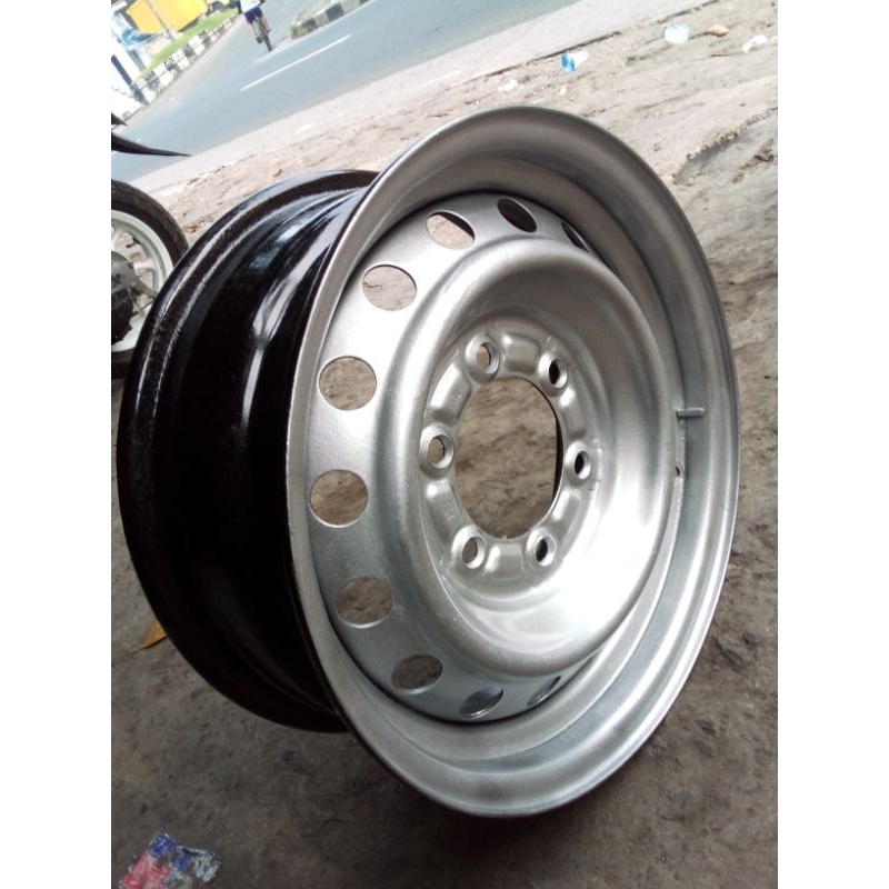 Jual velg kaleng R15 pcd 6x139 lobang 6 mulus | Shopee Indonesia