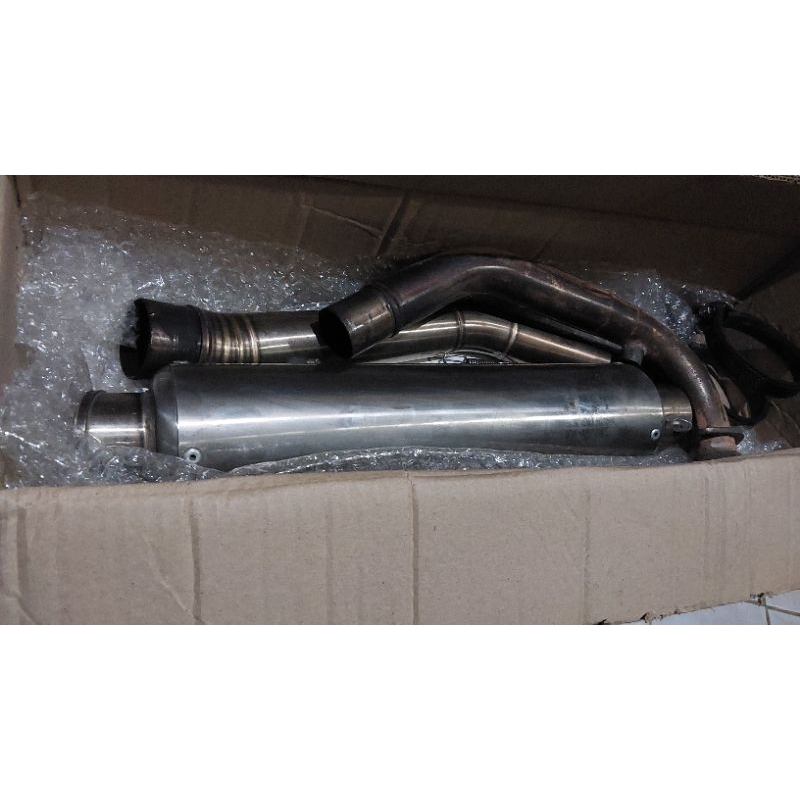 Jual Knalpot wrx 1 set, pipa + silencer, gp ss k175 se + k3 ss 35 cm ...