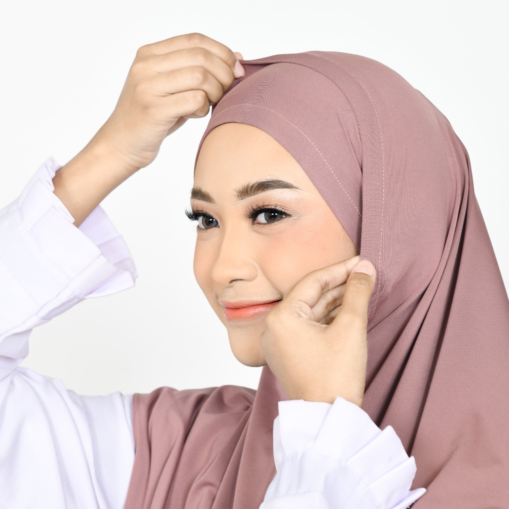 Jual Vania Muthi - Bergo Malay Premium Soft Inner Plus Tali Antem Syifa ...