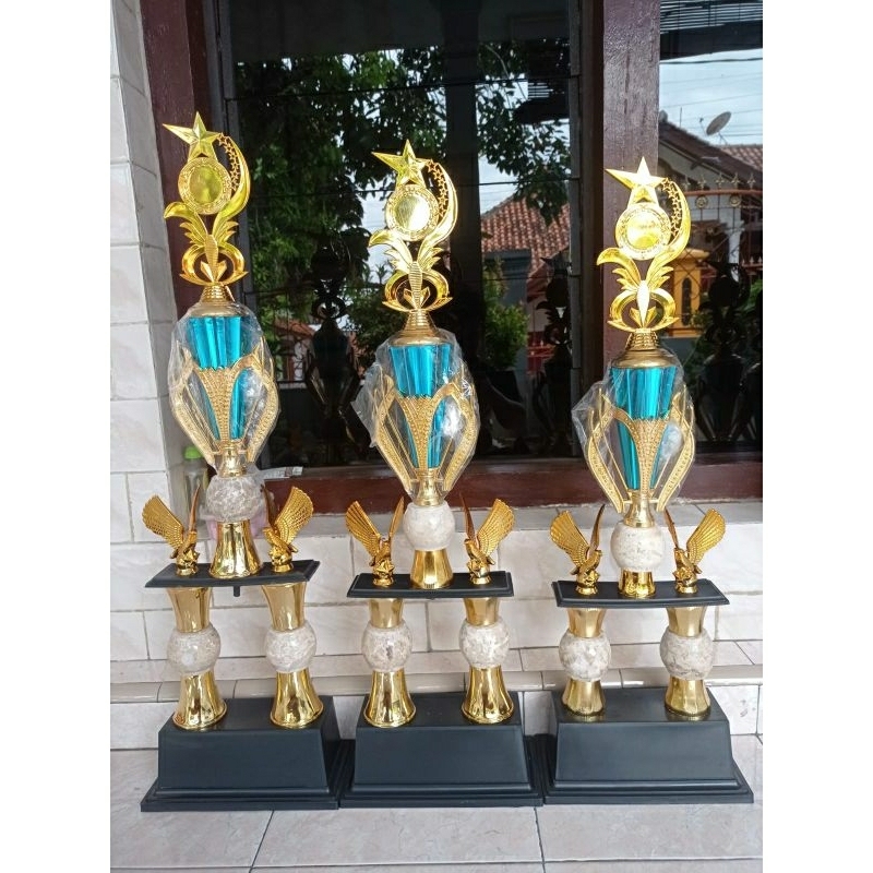 Jual kaki 2 satu set isi 3 piala (Juara 123) | Shopee Indonesia