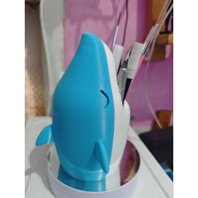 Jual Shark Pen Holder / Tempat pensil / Tempat Bolpen / Dekorasi ...