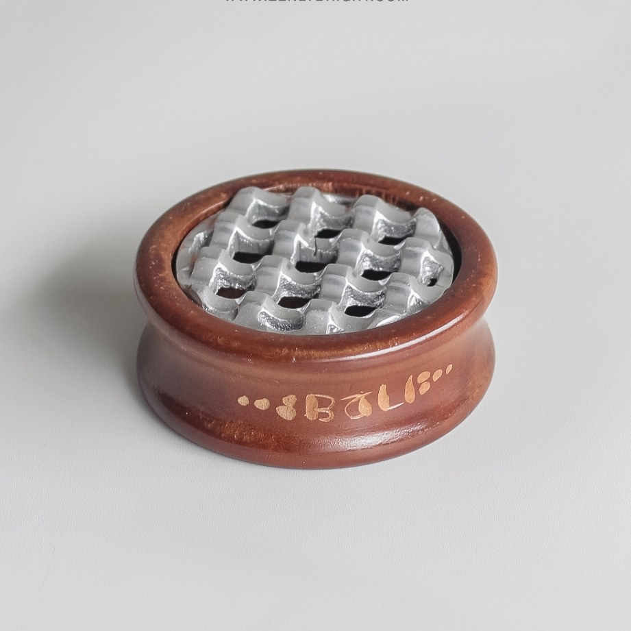 Jual Asbak Kayu Aluminium Cekung M | Asbak Cafe | Asbak Murah ...