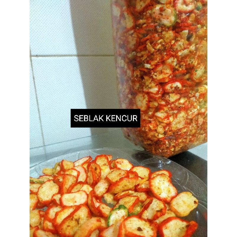 Jual seblak daun jeruk/krupuk seblak pedas 500 grm | Shopee Indonesia