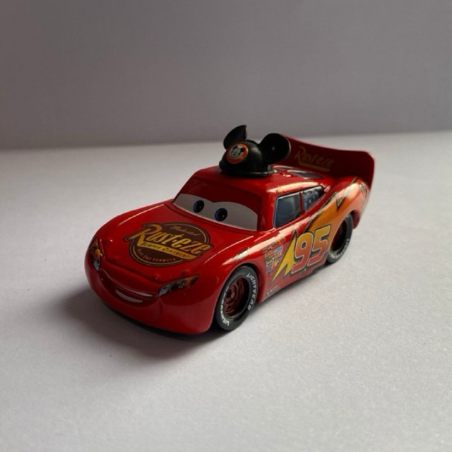 Jual Lightning McQueen Diecast Skala 1:55 - Edisi Spesial Mickey Mouse ...