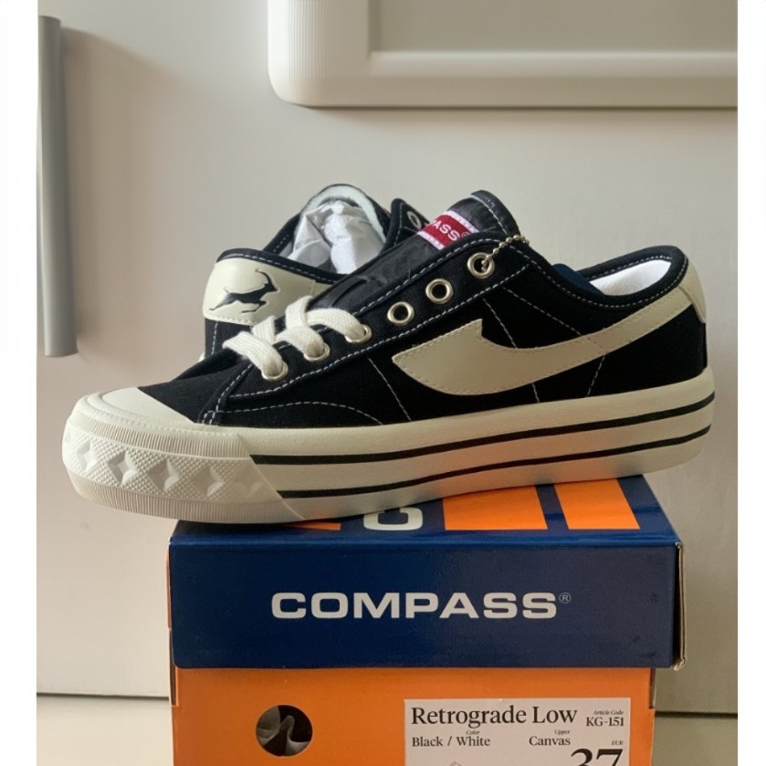Jual SEPATU Compass Retrograde Low Black White - Sepatu Casual Pria ...
