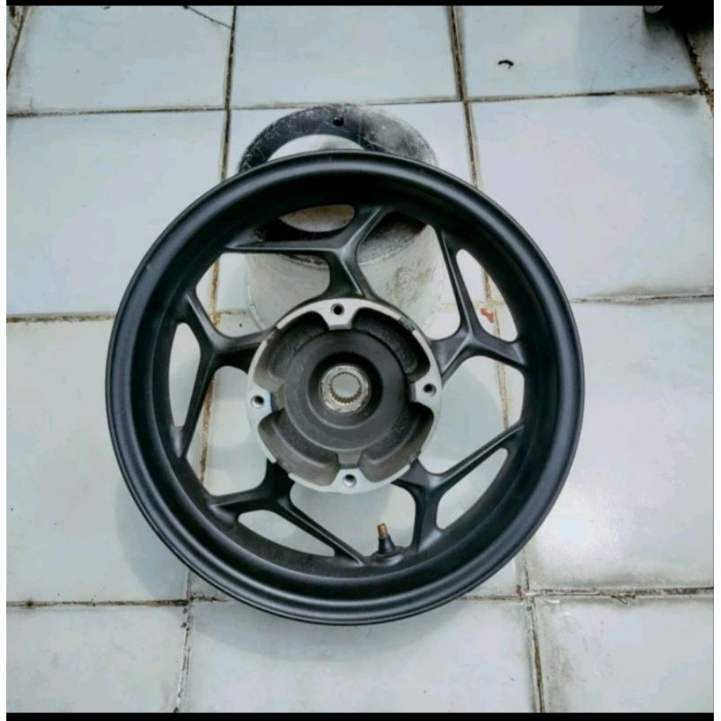Jual Velg Pelek Belakang Honda Pcx 160 / Original Copotan | Shopee ...