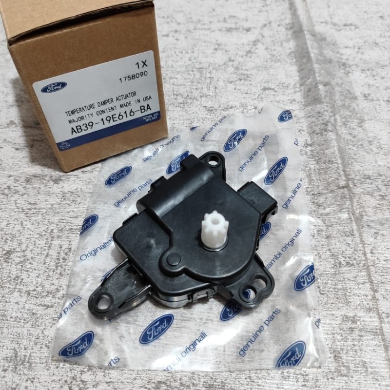 Jual Motor Actuator Blower Ac Heater Ford Ranger T6 T7 2200cc Original ...