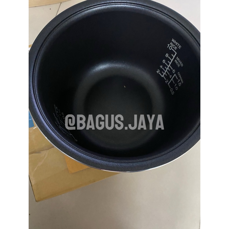 Jual INNER POT/PANCI RICE COOKER SHARP ORIGINAL KS-TH18 | Shopee Indonesia