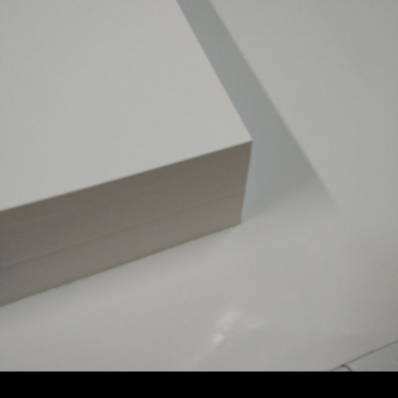 Jual kertas bw 250 gram ukuran F4 isi 50 lembar | Shopee Indonesia
