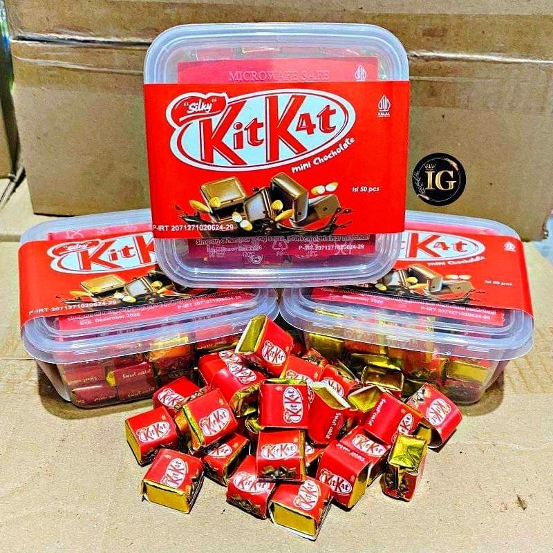 Jual Coklat batang mini 1 box isi 50 Kitkat qedburry superqueen d ...