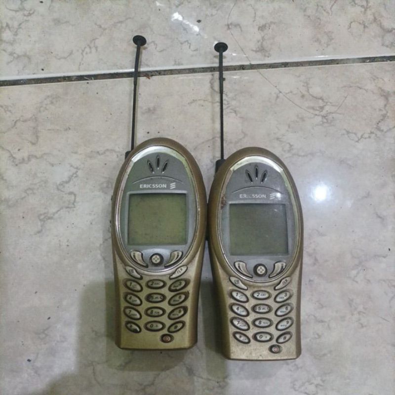 Jual Hp jadul ericsson T60 untuk pajangan | Shopee Indonesia