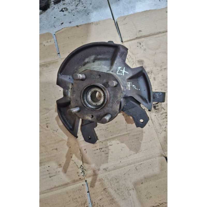 Jual hub nap roda bearing roda depan bagian kanan charade cx g100 ...