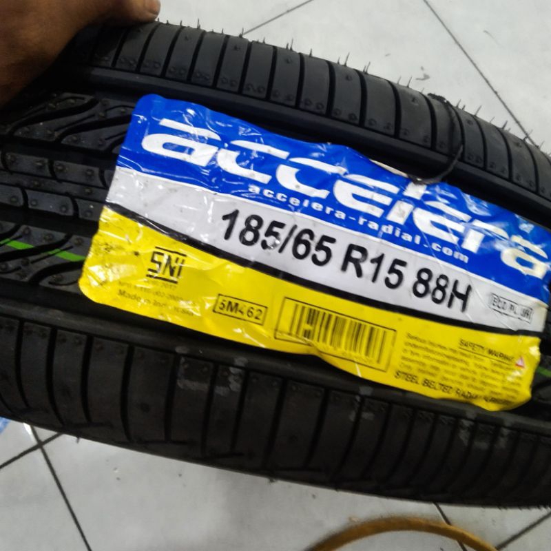 Jual Ban Mobil Merk Accelera 185 65 R15 Standart Avanza Xenia Livina ...
