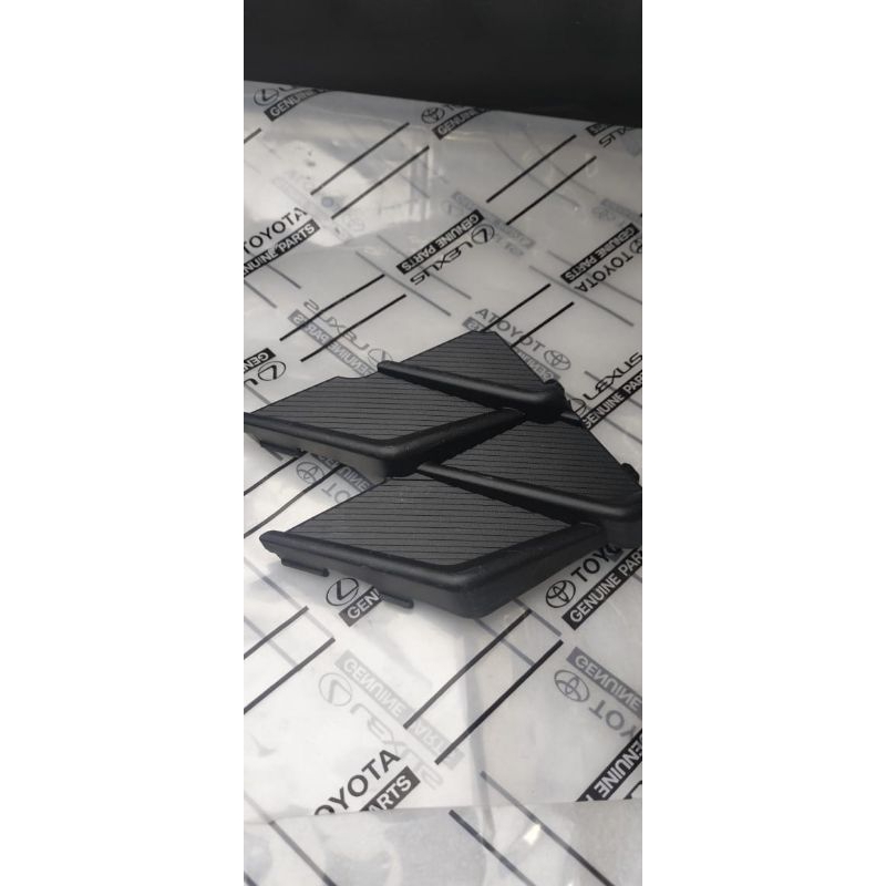 Jual tutup derek ram bamper depan KIRI XENIA 2021 2022 2023 2024 ...