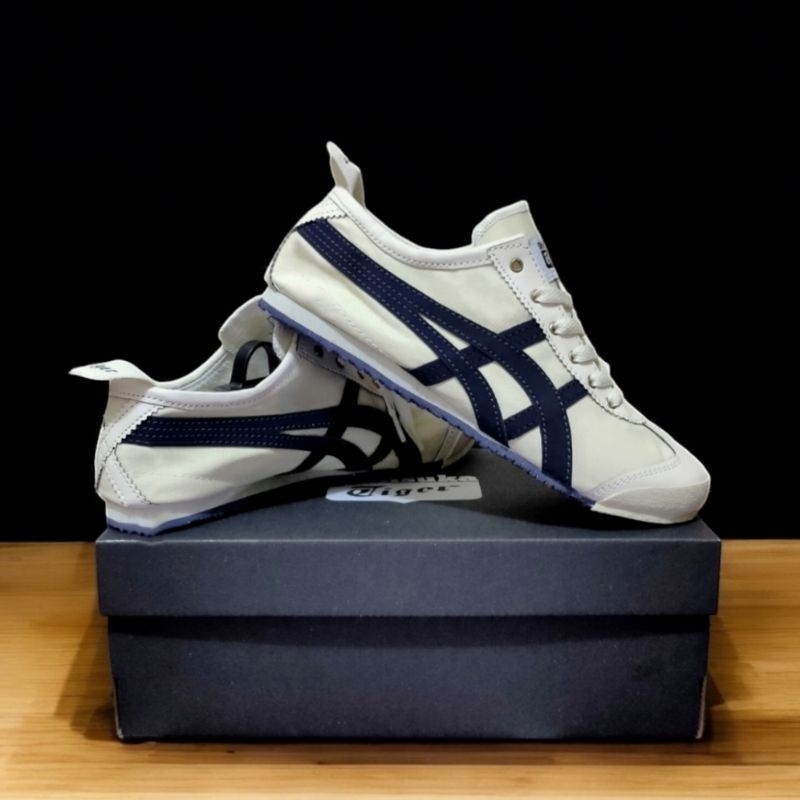 Jual Sepatu Wanita Dan Pria Japan Sepatu Sneakers Limited Edition Cream ...