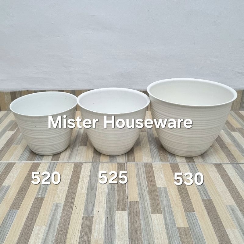 Jual Pot Bunga Plastik Putih Anti Pecah Lengkap Ukuran Tawon Bergaris ...