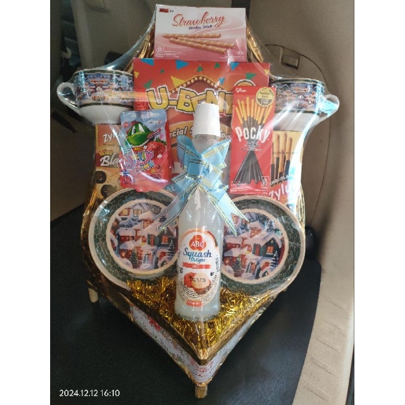 Jual Parcel Natal Snacks Tea Set bahan Keramik Edisi Christmas | Shopee ...