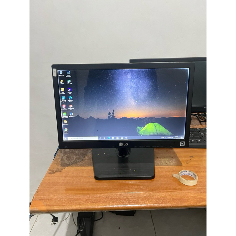 Jual monitor LED LG 16 inch minus bingkai putih | Shopee Indonesia