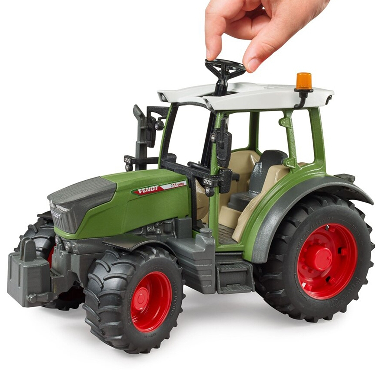 Jual Bruder 2180 Tractor Sawah Fendt Vario 211 - Mainan Miniatur ...