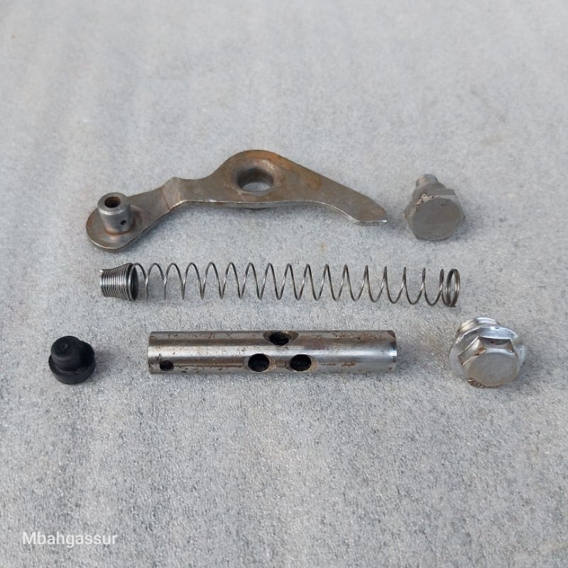Jual Baut plat gagang tensioner suling sentrik bekas seken Grend ...