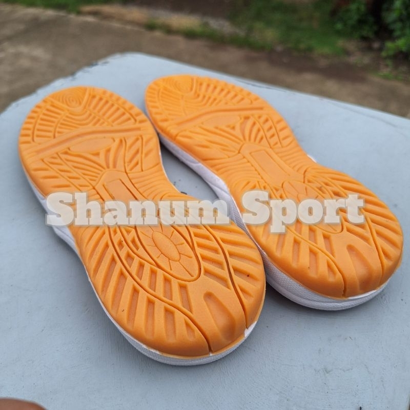 Jual outsole sepatu tapak sepatu karet mentah untuk badminton/futsal ...