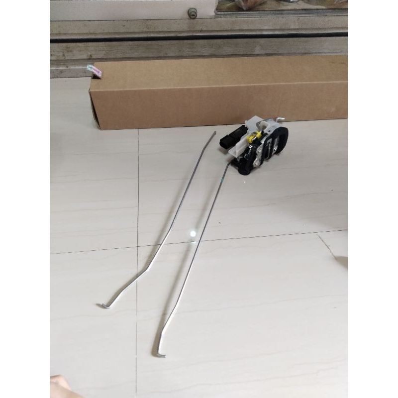 Jual latch actuator door lock pintu belakang kanan kia all new picanto ...
