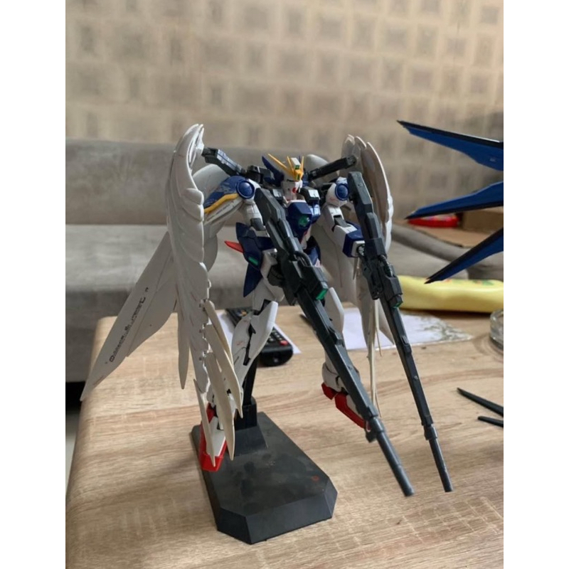 Jual Gundam MG Wing Zero Custom Original BANDAI | Shopee Indonesia