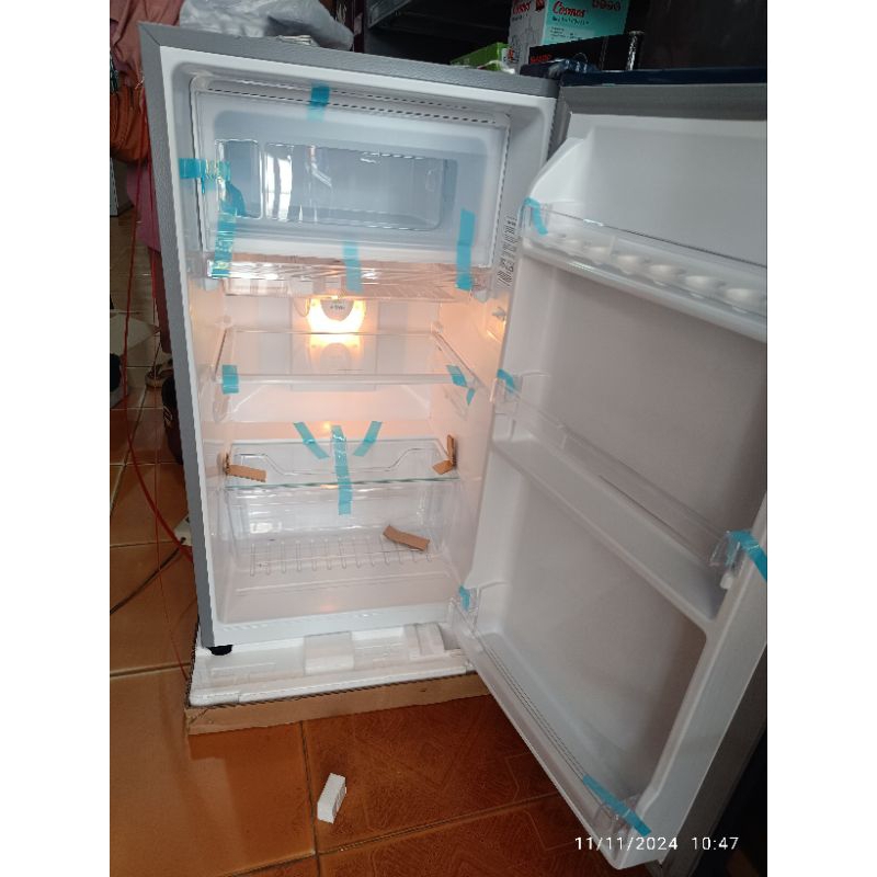 Jual kulkas 1 pintu polytron jumbo freezer | Shopee Indonesia