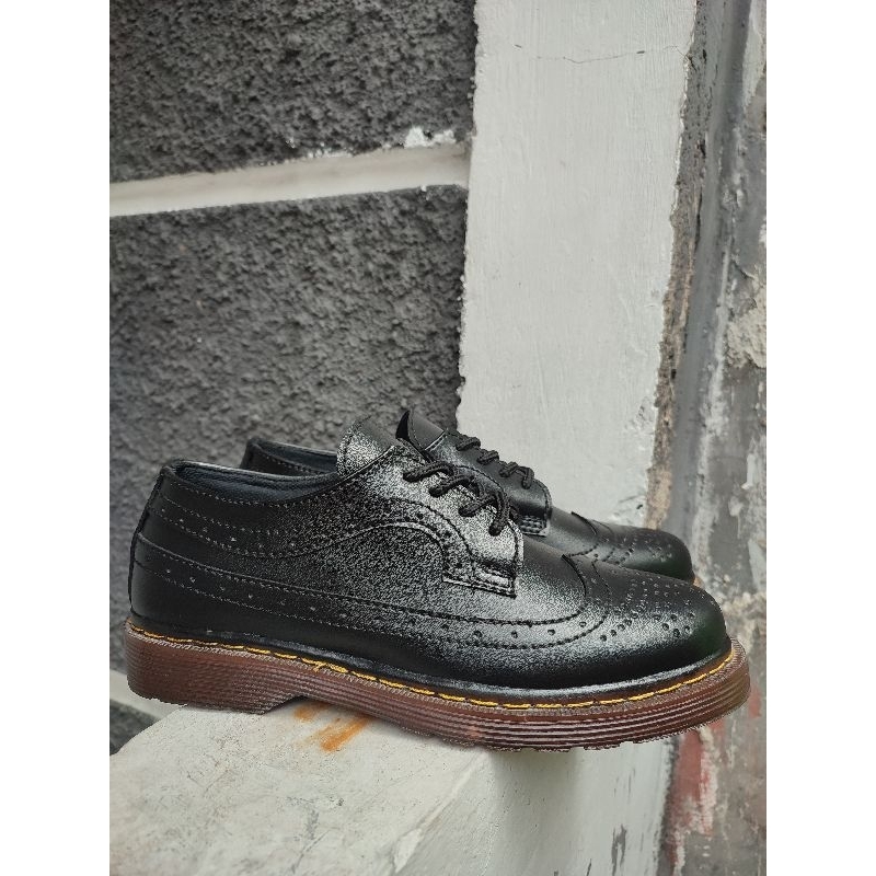 Jual Sepatu Dokmart Wingstip Pattern Low Boots|Sepatu murah berkualitas ...