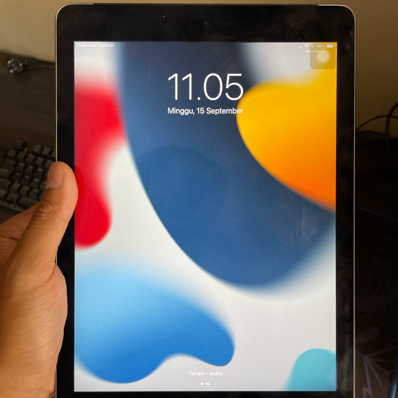 Jual iPad Gen 5 64GB | Shopee Indonesia
