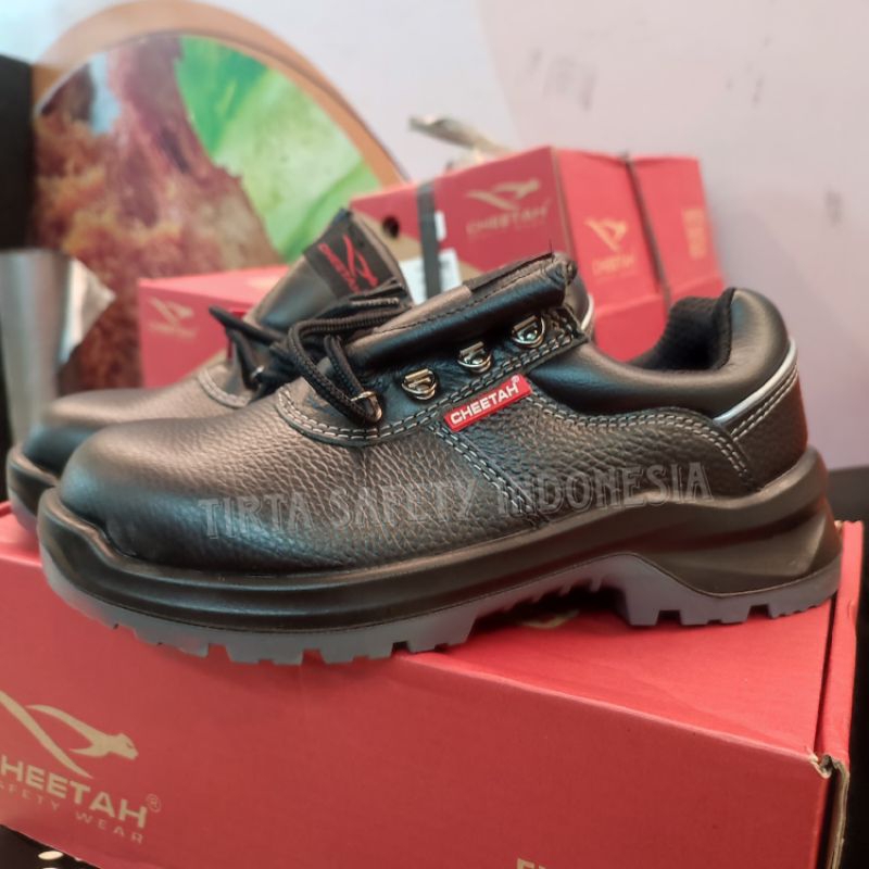 Jual Sepatu Safety Cheetah Type 7012 H | Shopee Indonesia