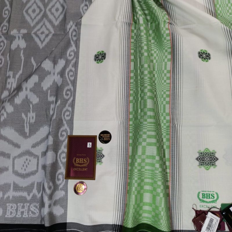 Jual SARUNG BHS EXCELLENT GOLD E52 SSQ 3 PUTIH SONGKET SELVEDGE ...