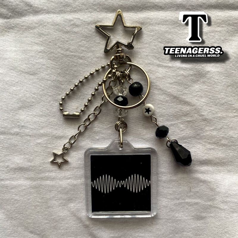 Jual Beads Keychain Bag Arctic Monkeys Gantungan Kunci Tas Manik ...