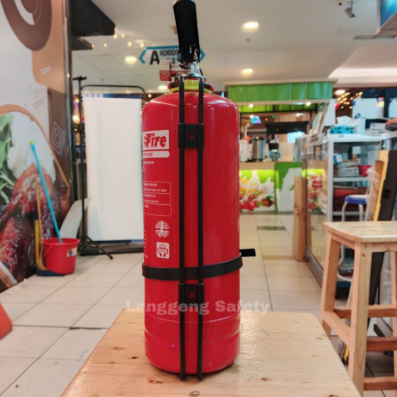 Jual Apar 2kg ABC Dry Powder Alat Pemadam Api 2kg Fire Exthinguisher ...