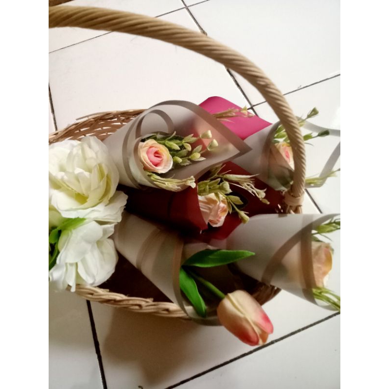 Jual Single Rose Bouquet/ buket bunga mawar | Shopee Indonesia