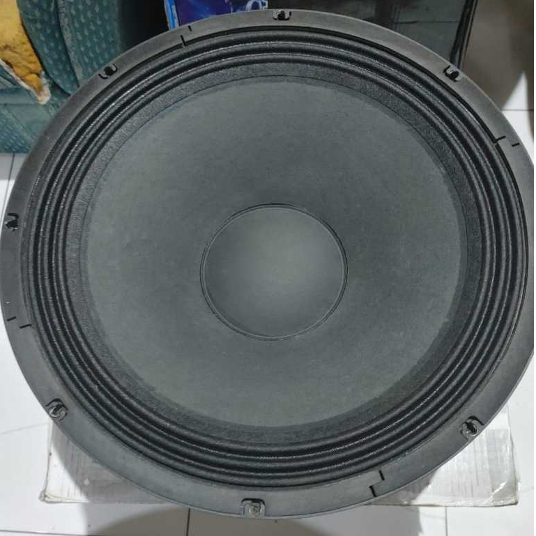 Jual SPEAKER 18 INCH SUB WOOFER- WOOFER VOICE COIL 4 INCH CELESTION 18 ...
